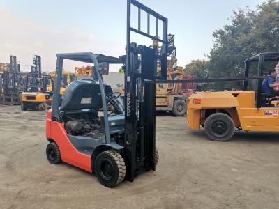 Cina Forchetta di routine di larghezza di 1,5 tonnellate diesel Toyota FD15 con 2 tappe 3 metri a Shanghai in vendita