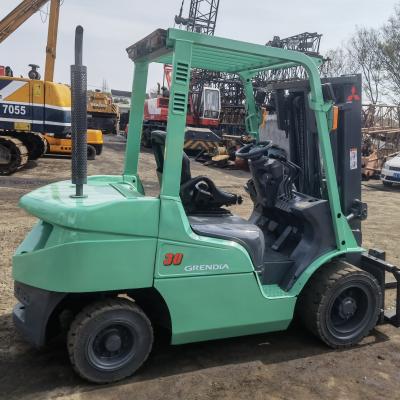 China Stabile Arbeitsbedingungen Gebraucht Mitsubishi 3 Tonnen FD30 Gabelstapler mit 180 mm Gabelbreite zu verkaufen