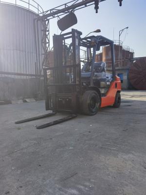 Cina Motore diesel usato e conveniente per carrelli elevatori Toyota da 3 tonnellate in vendita