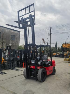 Cina Perfetto stato Hangzhou A30 3 tonnellate mini carrello elevatore diesel per piccole imprese in vendita