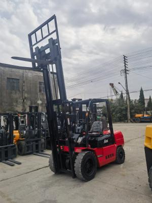 Cina Perfetto stato Hangzhou A30 3 tonnellate mini carrello elevatore diesel per piccole imprese in vendita