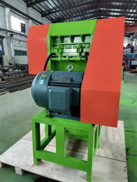 Quality High Efficiency Rubber Granulator with Durable DC53 Blades for sale