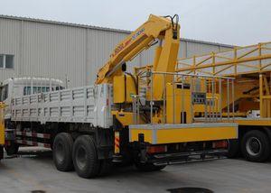 China 5T Safety Knuckle Boom Truck Crane For Mining Industry for sale