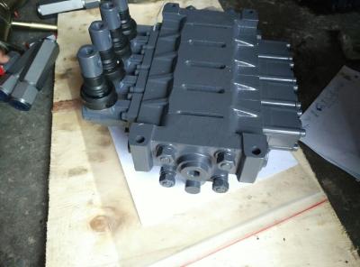 China High quality quadruple valve for XCMG truck mounted crane SQ10ZK4Q,XCMG truck crane spare parts for sale