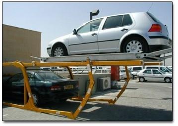 Cina Sistema idraulico di parcheggio a due piani con capacità di carico 2000 - 3200 kg 2 auto in vendita