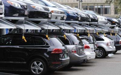 Cina Sistema di parcheggio a doppio piano automatico / manuale con piattaforma galvanizzata a onde 50Hz / 60Hz in vendita
