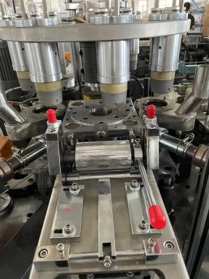 中国 紙のコーヒーカップを作る機械 紙を折りたたむ機械 販売のため