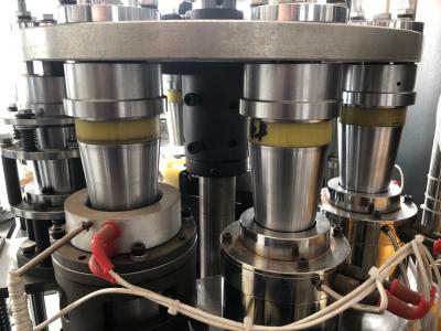 Cina 2130mm*1350mm*1900mm Alta velocità 3-16oz Disposable Paper Cup Making Machine in vendita