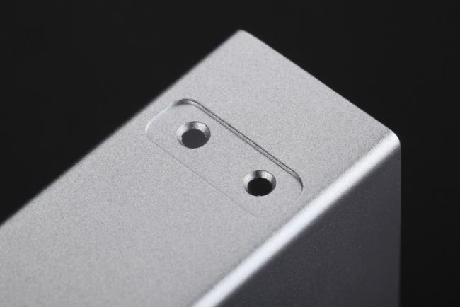 Fabricante profesional para los recintos de aluminio ovales sacados del perfil con el chorreo de arena cepillado que anodiza para la electrónica