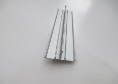 Cina T popolare ha modellato i profili di alluminio dell'estrusione per le inserzioni di legno/pannello solare in vendita