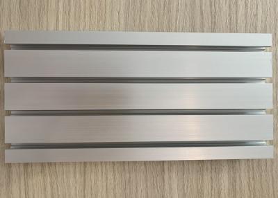 Cina Un argento di alluminio di 6063 di T5 T della scanalatura profili dell'estrusione ha anodizzato 6000 serie in vendita