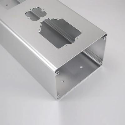 Cina cassa di carico del mucchio dell'estrusione di 6063 6061 profilo di CNC della macchina di alluminio della scatola in vendita