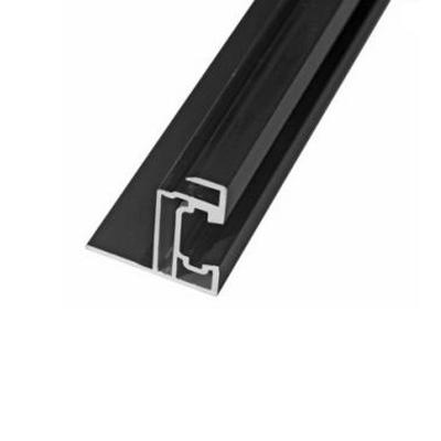 Cina Profilo di alluminio dell'estrusione di ossidazione anodica in nero per il pannello solare Frameless con lavorare di CNC in vendita