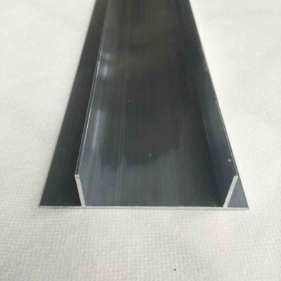 Cina L'estrusione di alluminio della materia prima 6063T5 dell'OEM profila lavorare di CNC in vendita