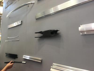 China 6063 T5 Alu Aluminium Industrial Profile for Sunroof Slide Rail / Luggage Rac / Corner Window Rail for sale