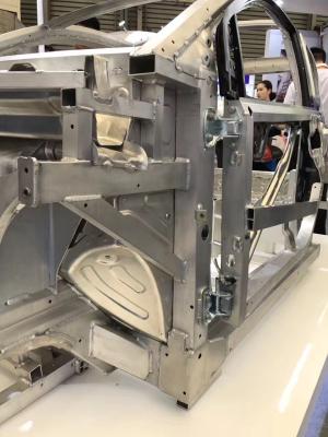 Cina 6063 pezzi meccanici di CNC dell'alluminio della saldatura T5 per la struttura degli strumenti/automobili di traffico in vendita