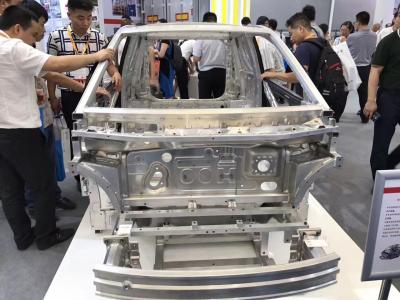 Cina 6063 pezzi meccanici di CNC dell'alluminio della saldatura T5 per la struttura degli strumenti/automobili di traffico in vendita