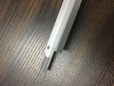 Cina L'elaborazione lavorante/sabbia di CNC ha fatto saltare il profilo di alluminio anodizzato naturale per la maniglia del cassetto in vendita
