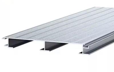 China Personalizar Alumínio Dock Decking Profil Decking extrusão à venda