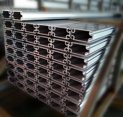 Cina chiaro profilo di alluminio d'anodizzazione della tenda dell'estrusione di 100*48mm un taglio di 45 gradi in vendita