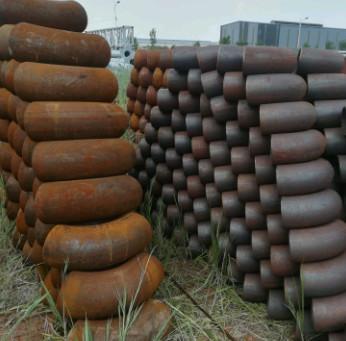 Cina La cucitura rimuove il gomito Astm A234 Wpb 1/2in del tubo del acciaio al carbonio in vendita