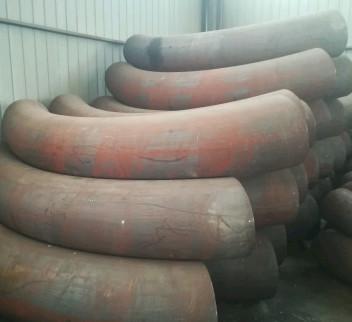 Китай В локте безшовном Astm 234 Wpb загиба Deg 3d Lr запаса 90 продается