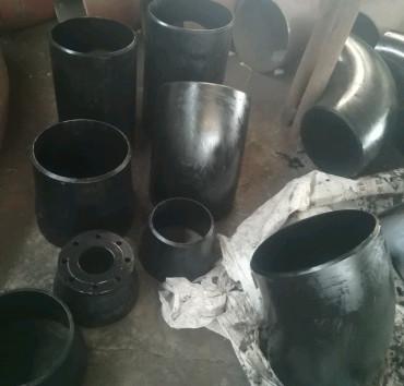 中国 標準的なSCH5S Astm A234 Wpbの炭素鋼の管の肘の長い半径の溶接90度 販売のため