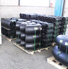 Cina Il gomito Astm A234 della LR di baccano 2616 gli accessori per tubi di acciaio legato in vendita