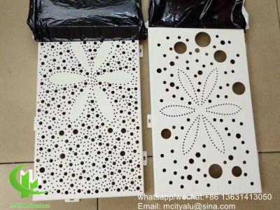 中国 正面のパネルの金属の装飾的な穴があいた金属のスクリーンによって切り分けられる外部の家の壁カバー 販売のため