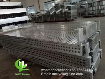 Cina l'alluminio su ordine ha perforato il pannello di rivestimento del pannello con polvere ricoperta per la parete divisoria della facciata in vendita
