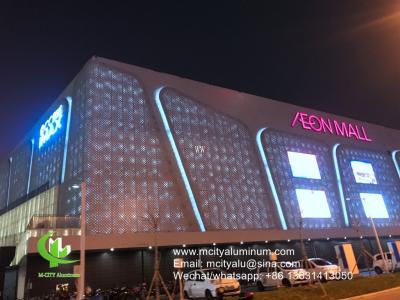 Cina Strato perforato di alluminio per il recinto dello schermo di segretezza della facciata con lo schermo di perforazione del metallo di spessore di 2mm in vendita