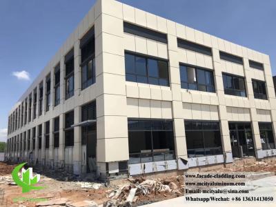 Cina Dimensione massima di alluminio rivestita dei pannelli di rivestimento della polvere professionale 1200x4000mm in vendita