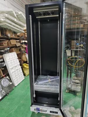 China Commercial Upright Refrigerator Beverage Display Fridge With Glass Door for sale