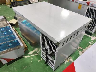 Cina 1.2M Commercial Undercounter Chiller Refrigerator Workbench For Kitchen Guangzhou Factory Tavolo da lavoro in acciaio inossidabile in vendita