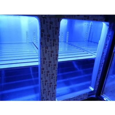 Cina Porta di superficie liscia 300W 3 sotto il contro refrigeratore in vendita