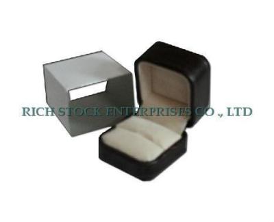 China leather ring box for sale