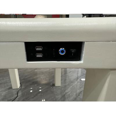 China 43 Inch 4K Resolution Interactive Touch Table with Rockchip RK3288 Quad-core Processor and 4+32G RAM for sale