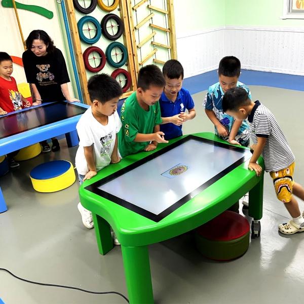 Quality Android Coffee All in One Touchscreen Game Table Interactive Capacitive 43 Inch for sale