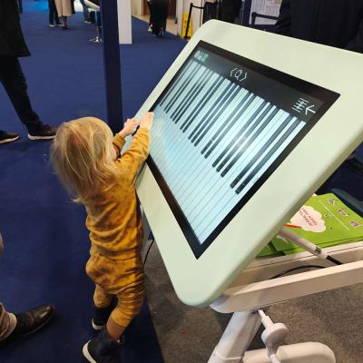 China Poling FHD Android14 Multi Touch Screen Game Table Smart 32" For Nursery School for sale