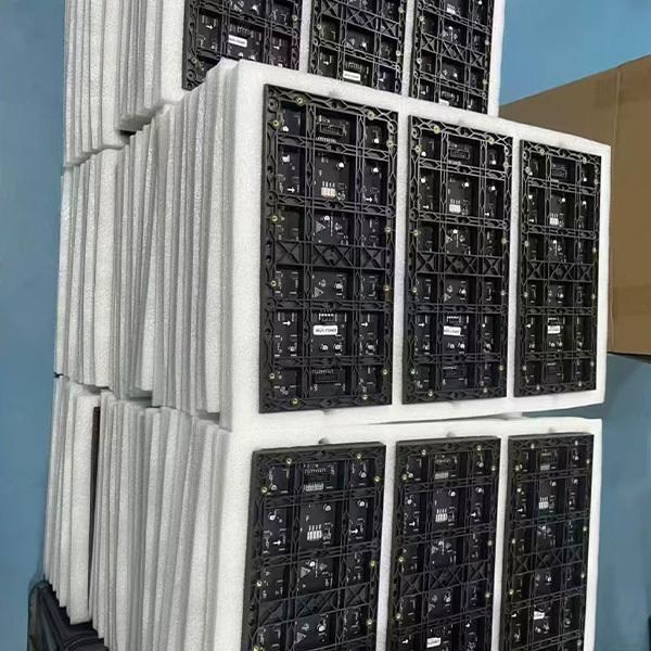 Quality Outdoor Full-color P8 LED Module 320*160mm IP65 Waterproof 7000cd Brightness 160 Viewing Angle LED Display Screen for for sale