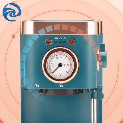 Cina Italiano 1050W della macchina domestica automatica del caffè dei semi piccolo per la casa con latte Frother in vendita
