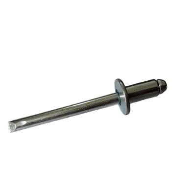 Cina 10 mm di lunghezza Ferro Rivette a chiuso cieco Testa rotonda resistente Alta resistenza per industria in vendita