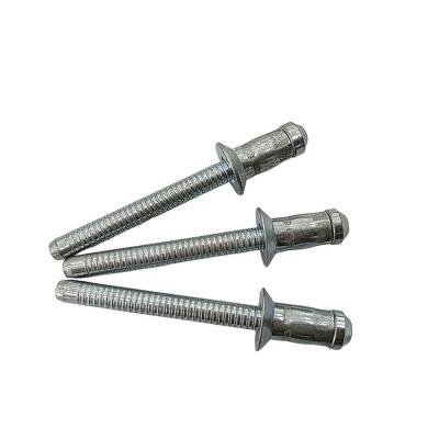 Cina Rivetto cieco a testa piatta in acciaio al carbonio standard JIS con rivetti personalizzati al meglio in vendita