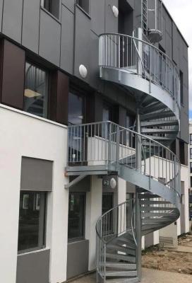 Cina Punti d'acciaio del metallo del corrimano galvanizzati calibro leggero di acciaio inossidabile della scala a chiocciola delle scale in vendita