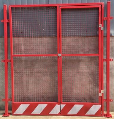 Cina Montaggi di titanio Mesh Pit Border Fence Warning Guardrail della lamiera sottile di precisione dello zinco in vendita
