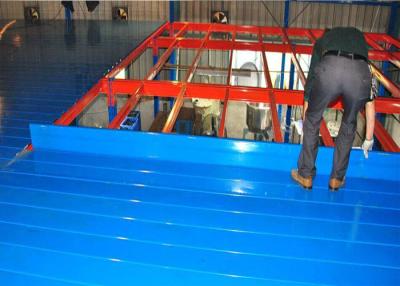 Cina Acciaio Q235 Pavimenti di mezzanine per magazzini industriali con piastra di acciaio 500 kg/m2 in vendita