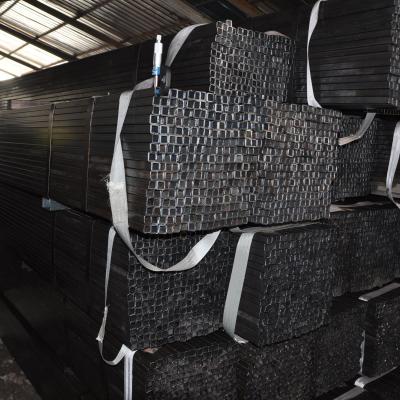 Cina Metropolitana quadrata galvanizzata 20mm d'acciaio rettangolare nera della metropolitana di BACCANO 40X40 in vendita