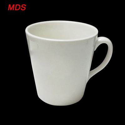 China Dishwasher safe white 20oz bone china coffee mug with handle for sale