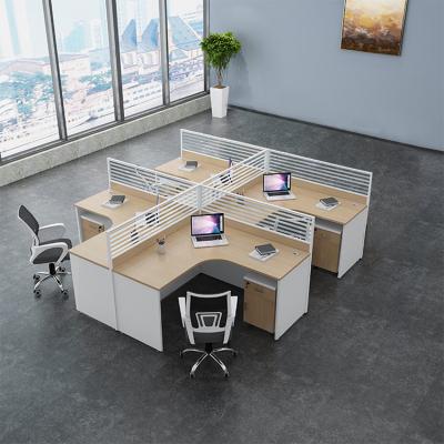 China 2 4 6 Person Modern Office Workstations Desk Aluminum Profile Fabric Material for sale