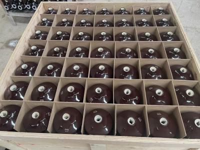 中国 20NF250ブラウンは利用できる磁器C-110の変圧器のブッシュの絶縁体OEMを艶をかけた 販売のため